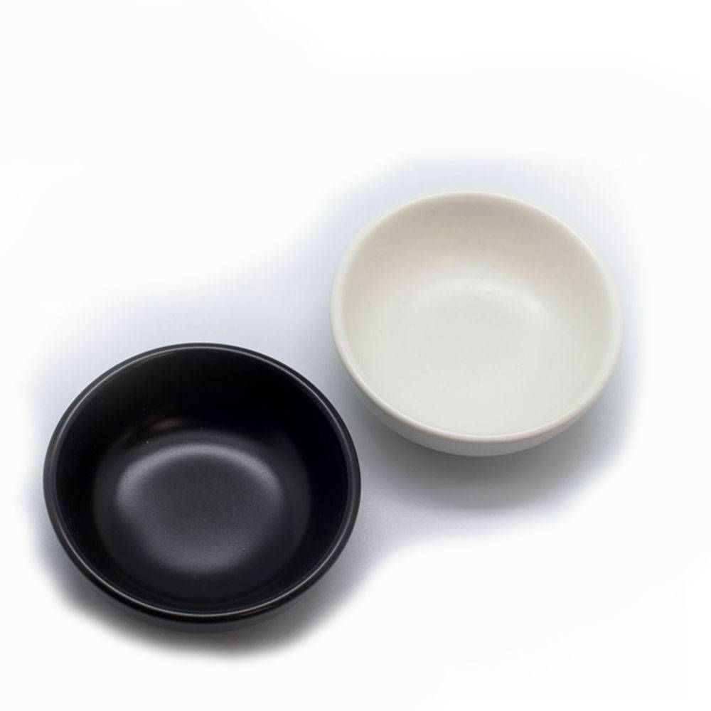 (Set of 6) Artisan Designer Porcelain Matte White or Black Small Sauce ...