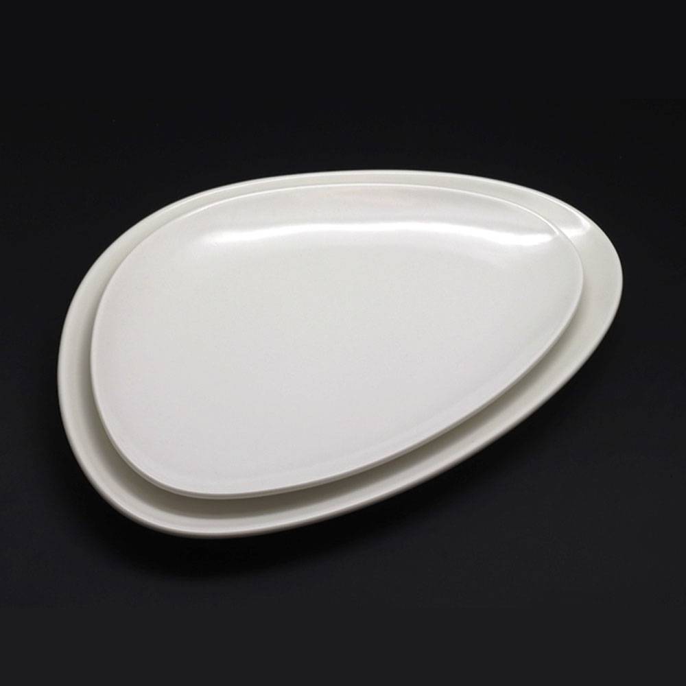 (Set of 6) Artisan Designer Porcelain Matte White Irregular Fancy ...
